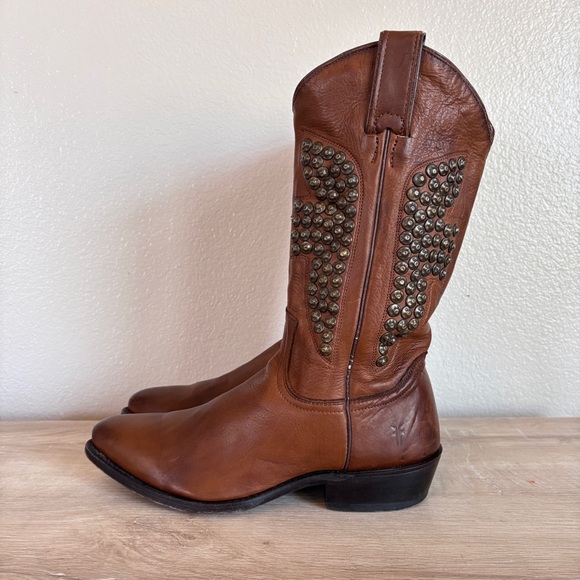 Frye | Shoes | Frye Billy Hammered Stud Button Brown Leather Boots Size ...